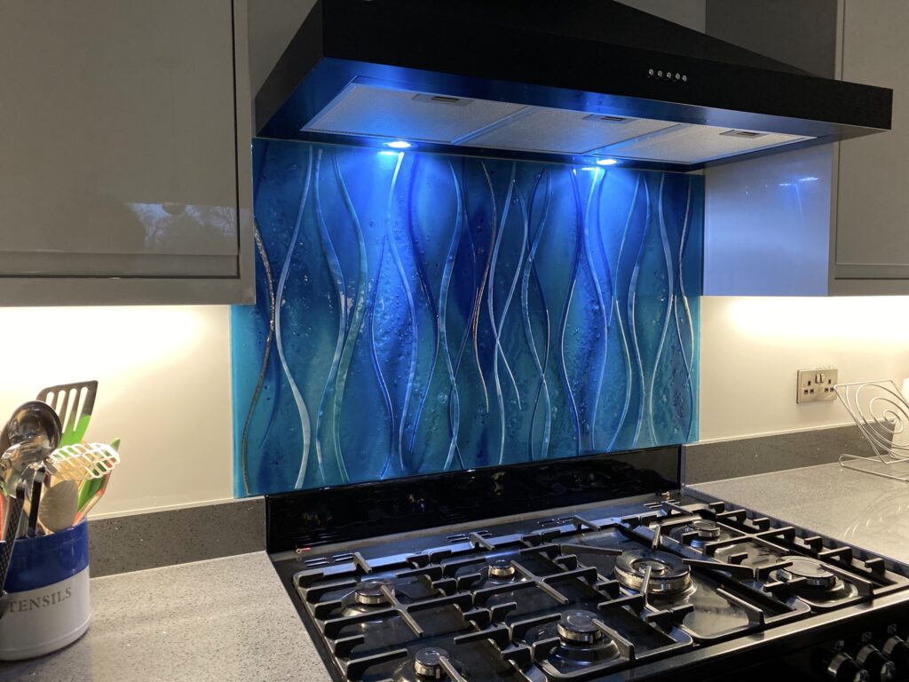 BESPOKE FUSED GLASS SPLASHBACK IN GRAPPENHALL, CHESHIRE - House of Ugly ...