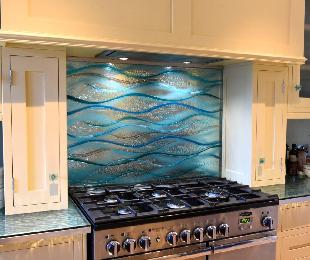 BESPOKE GLASS SPLASHBACK IN MATLOCK, DERBYSHIRE - House of Ugly Fish